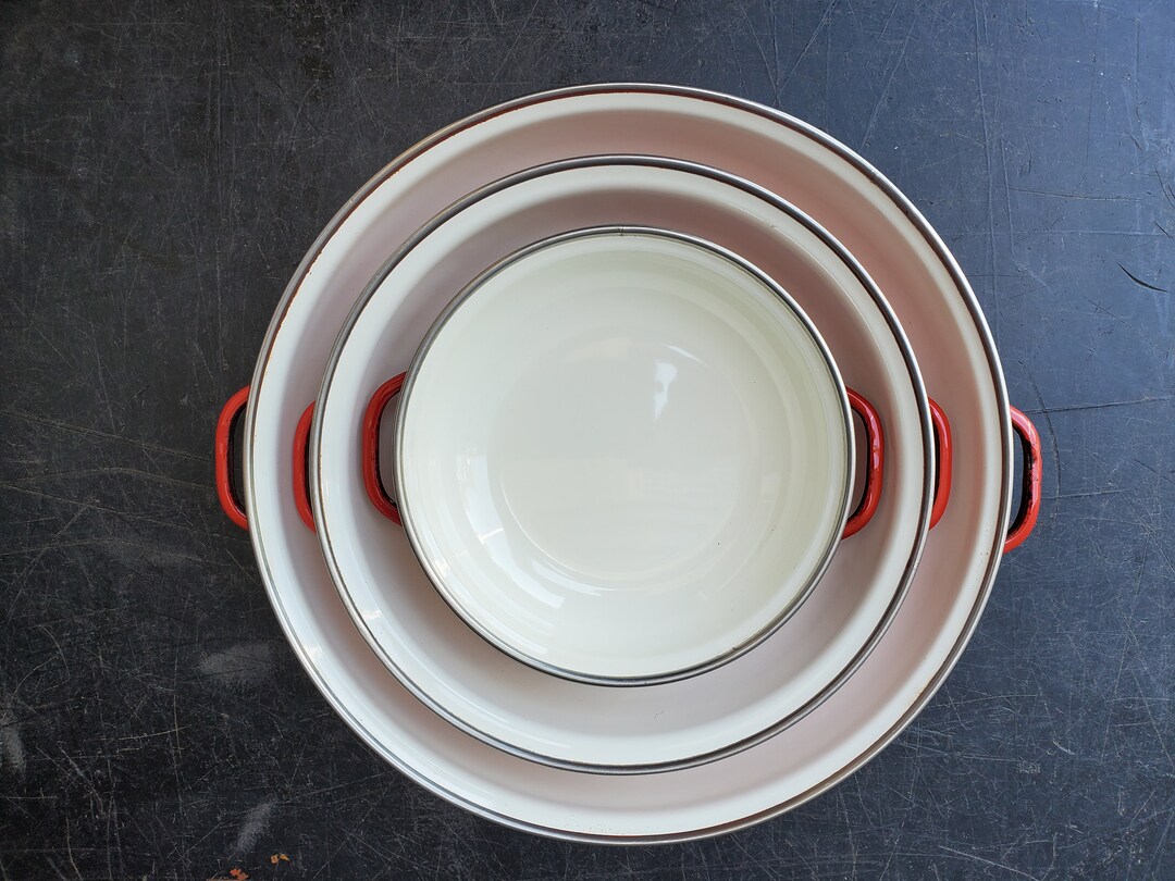Vintage Red Nesting Saute Pans, Enamelware, Set of (3) Enamel Nesting ...