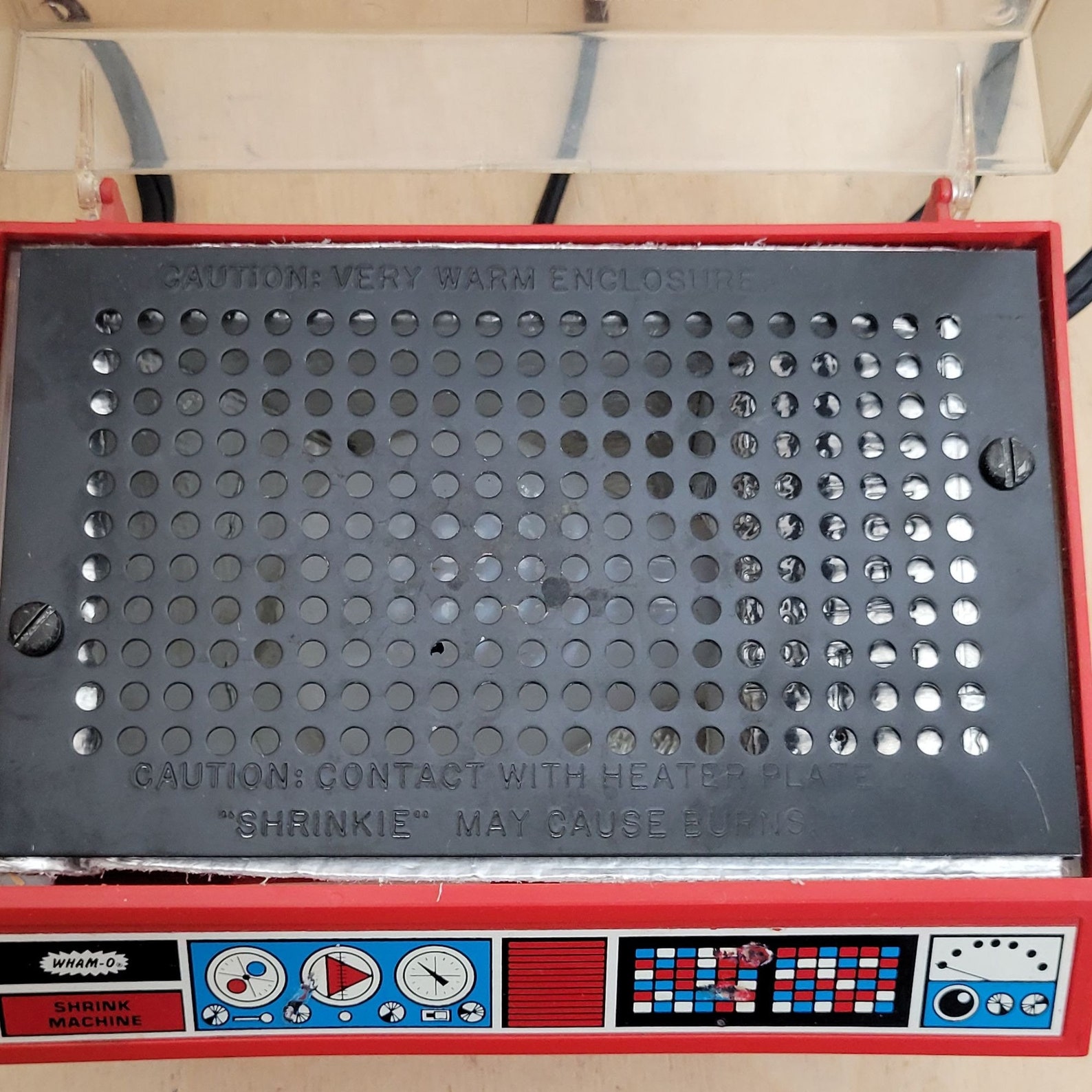 Wham O Shrink Machine 1968 Red Plastic Light up Shrinky Dinks Vintage ...