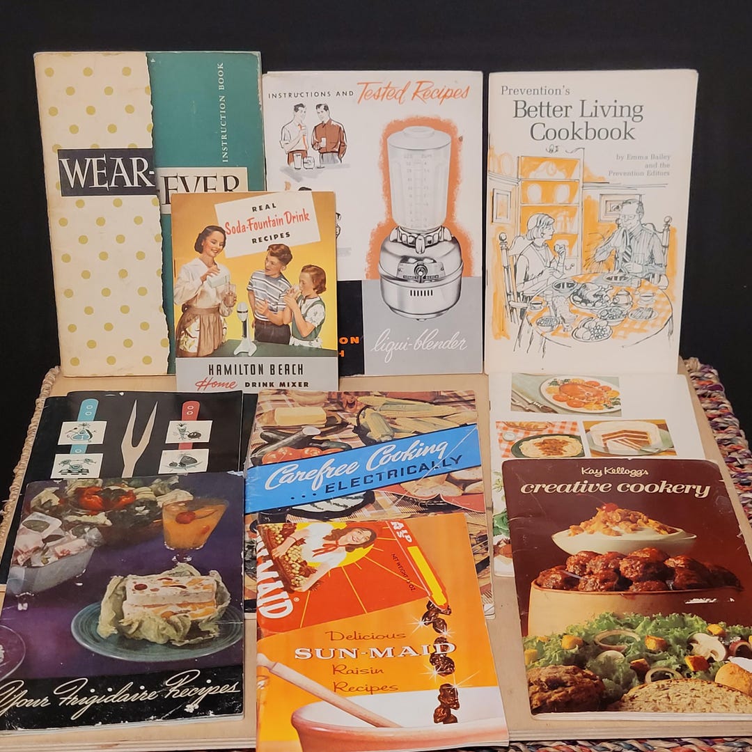 Vintage Cookbook Recipe Book Pamphlet Lot 11 Total MCM 1940s to 1970s ...