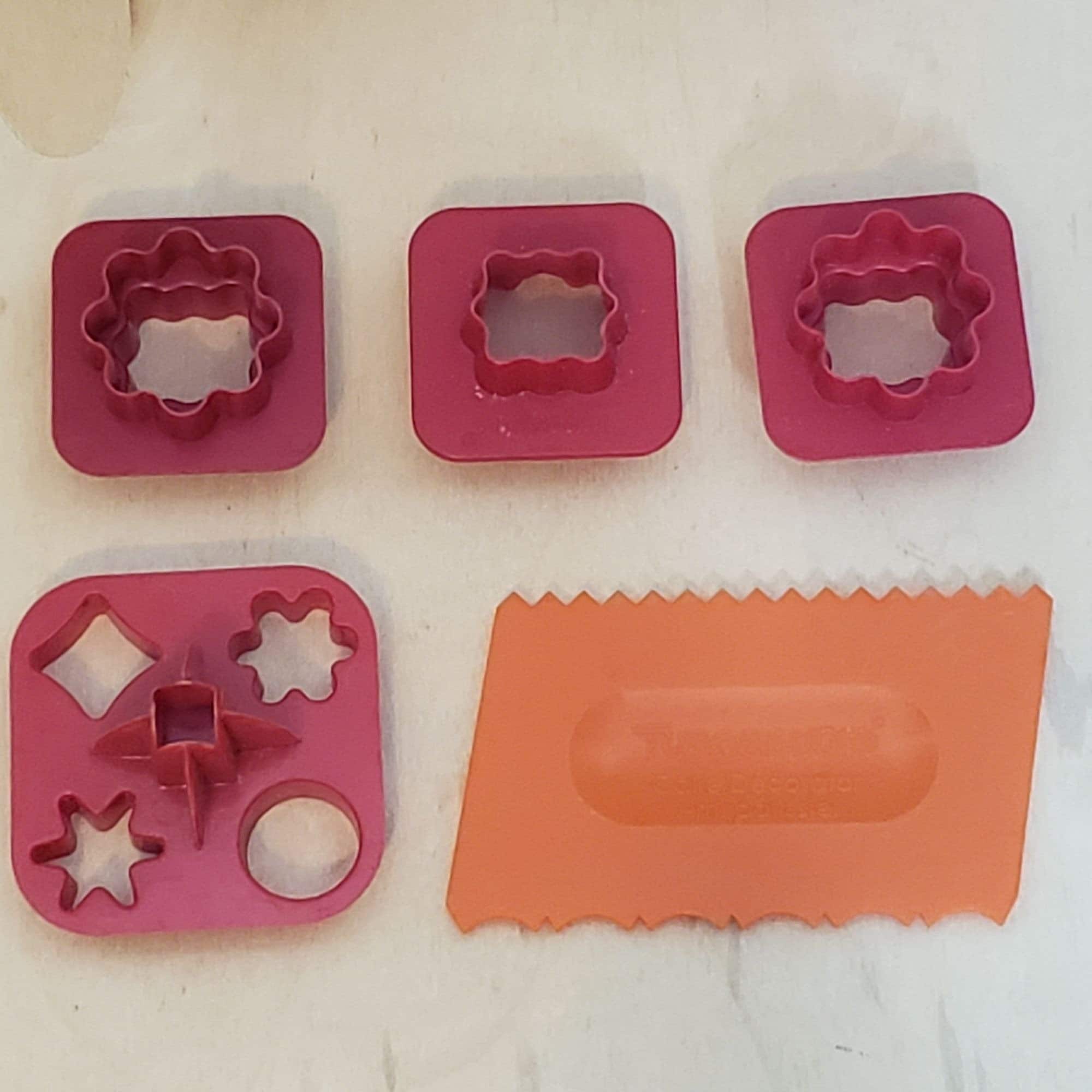 Vintage Tupperware Canape Garnish Cutters Red Cake Decorator Scraper ...