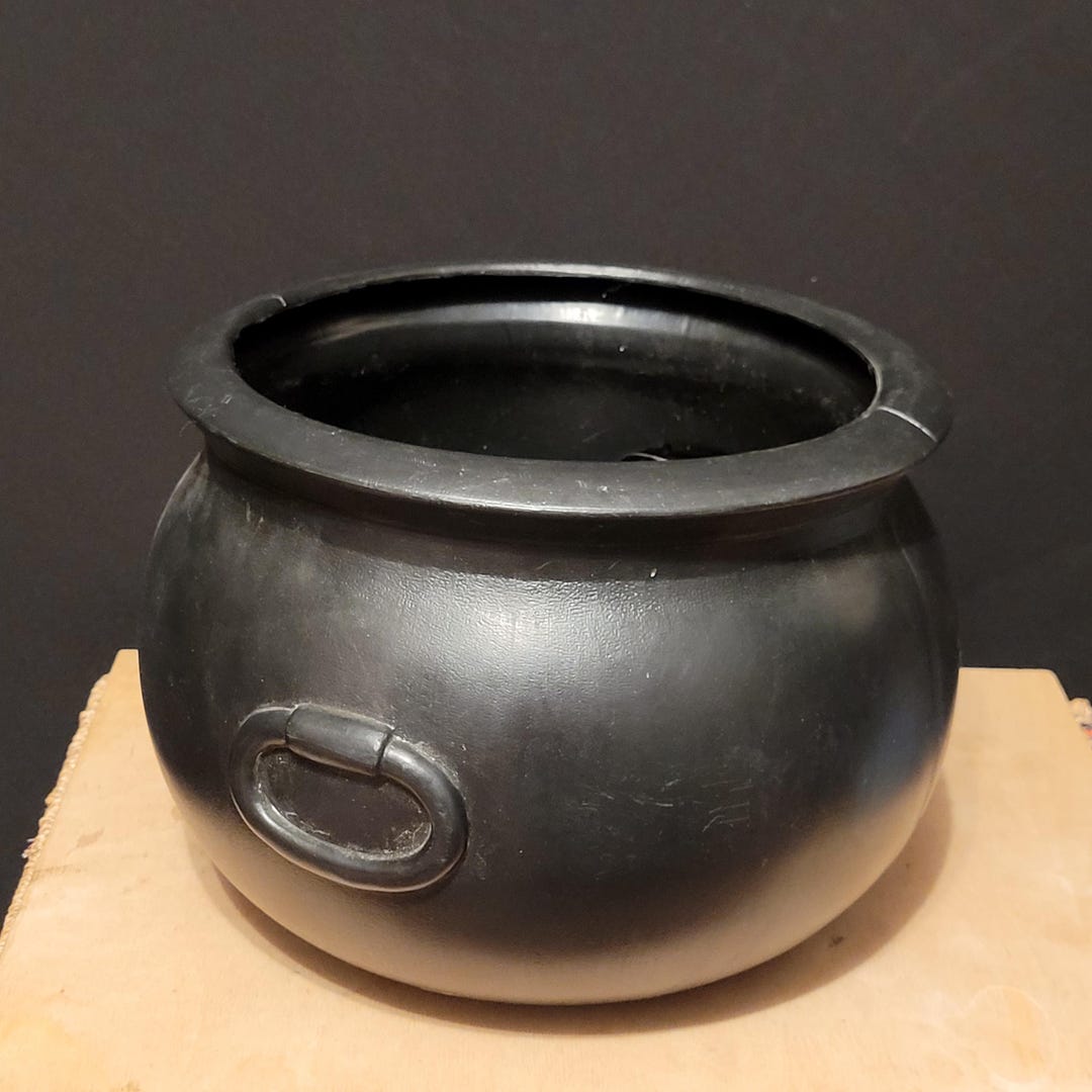 Vintage Halloween Cauldron Black Plastic Medium 9 Inch Tall Union ...