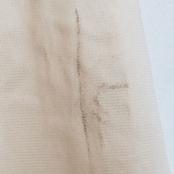 Vintage Hollywood Vasarette Half Slip Cream Size Smal… - Gem