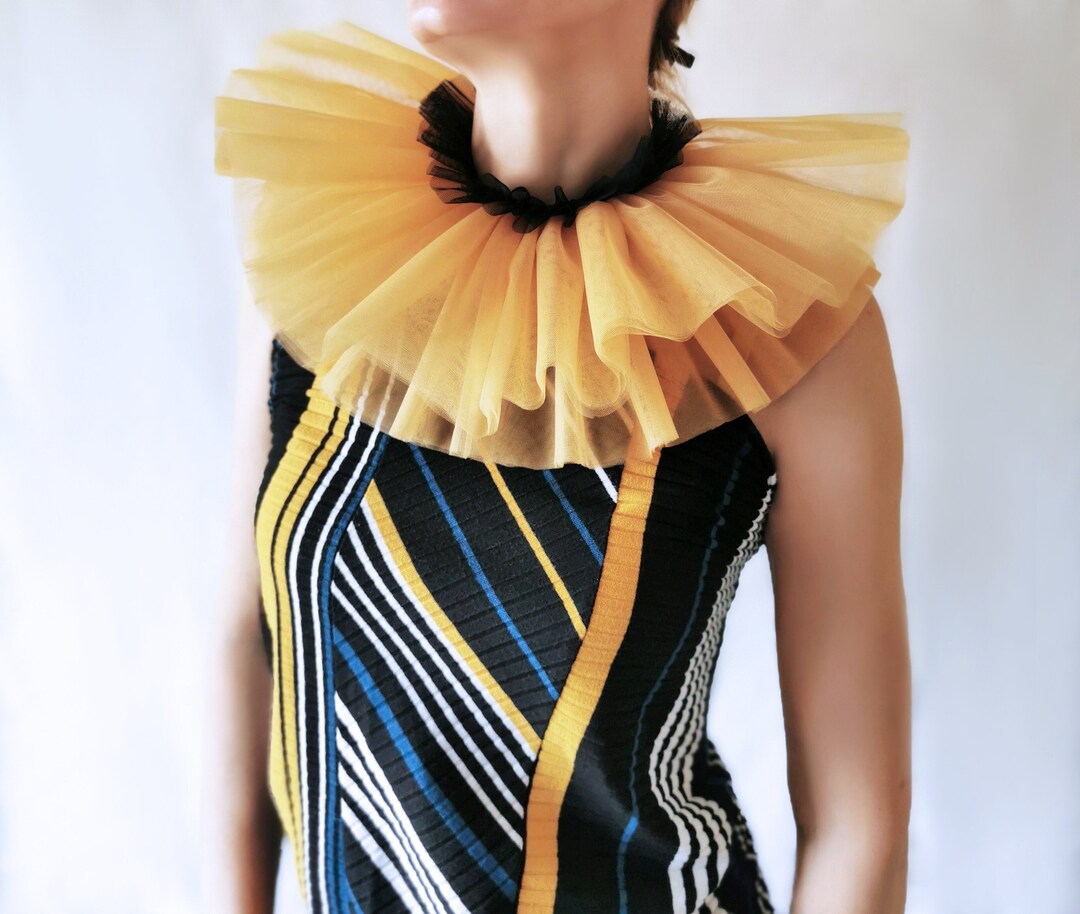 Wide Ruff Collar Pierrot Clown Tulle Neck Ruff in Mustard and Black ...