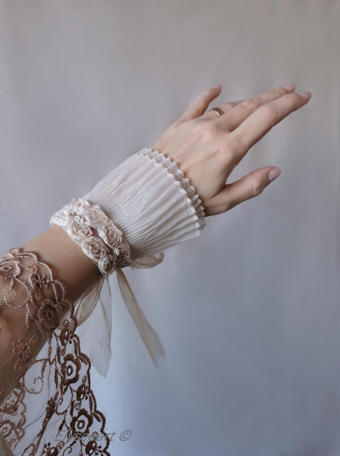 Bride Ruff Cuff in Ecru Beige Roses Wrist Cuff Vintage Wedding Arm Cuff ...