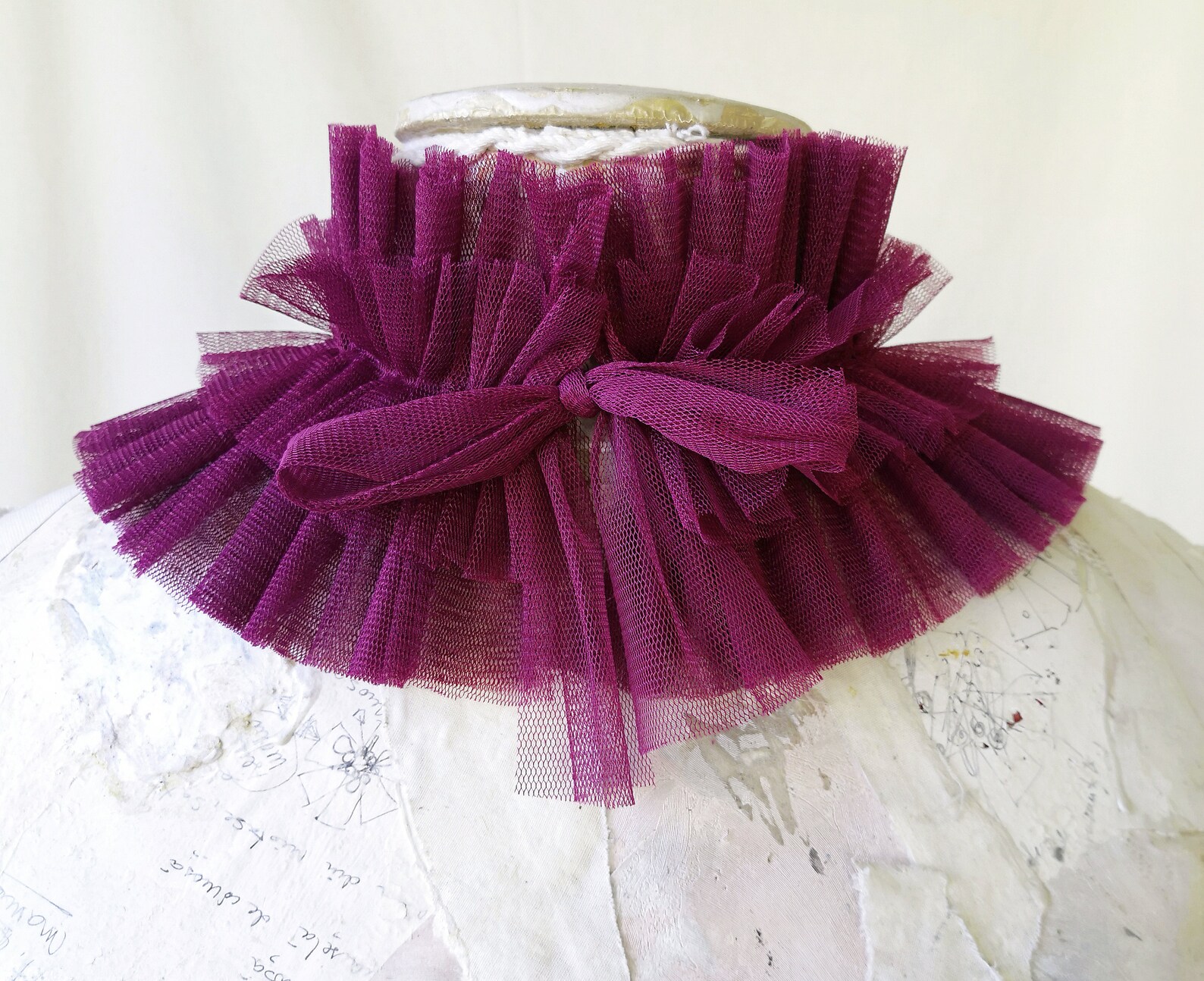 Tulle Collar in Renaissance Tudor Style Ruff Collar in - Etsy