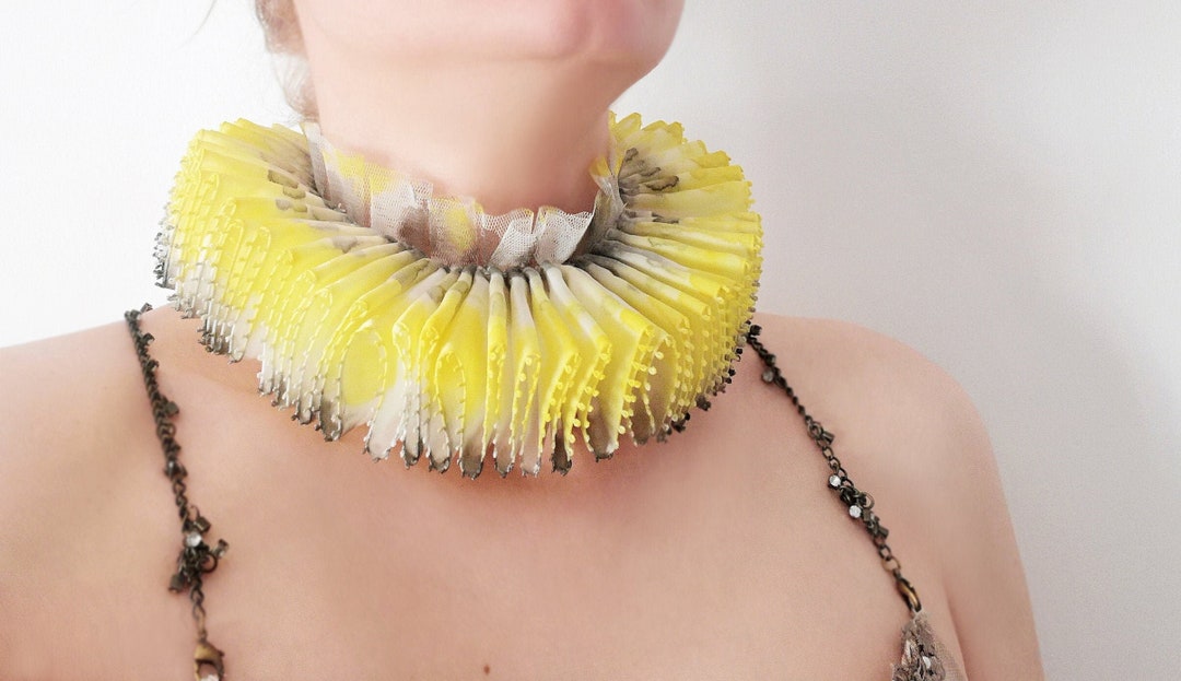 Clown Neck Ruff Ribbon Collar in Yellow and Gray Harlequin Costume ...
