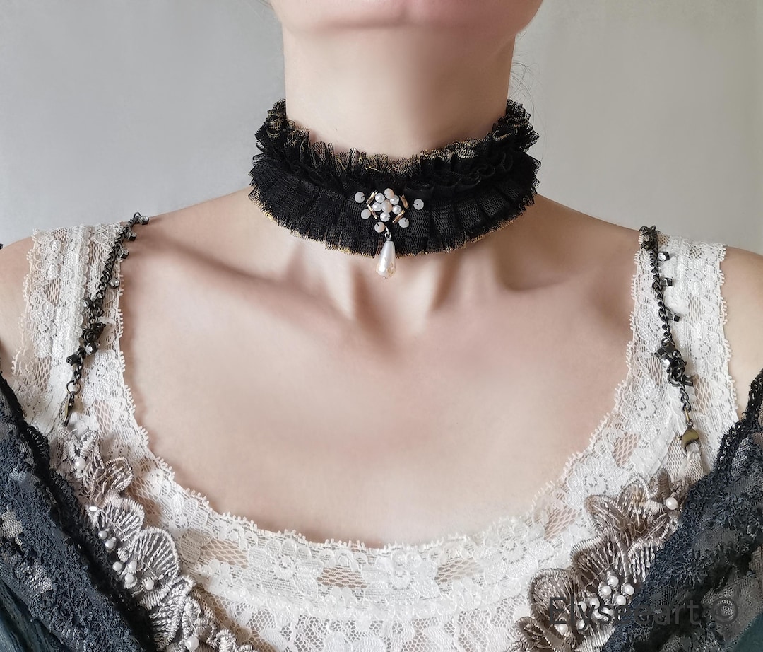 Ruffle Tulle Choker Black and Golden Beads and Pearl Rococo Collar ...