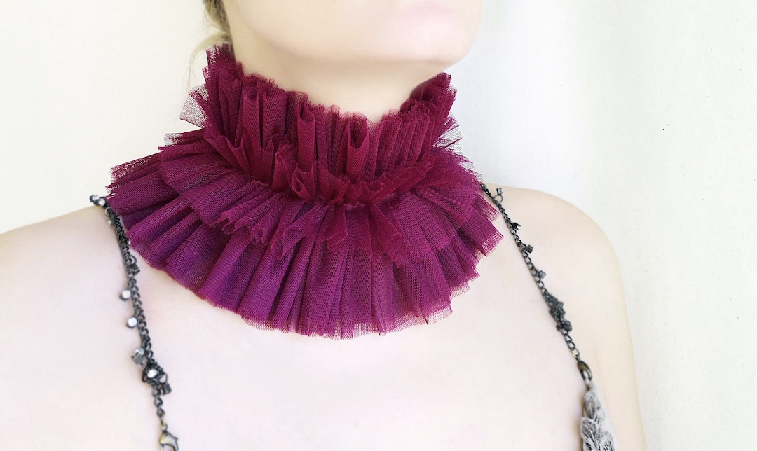 Tulle Collar in Renaissance Tudor Style Ruff Collar in Mulberry Purple ...