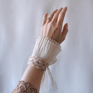 Bride Ruff Cuff in Ecru Beige Roses Wrist Cuff Vintage Wedding Arm Cuff ...