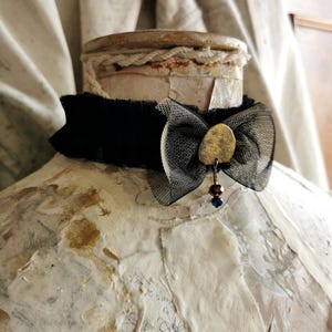 Bow Crystal Choker Rococo 18th Century Collar Black Tulle Ruffle ...