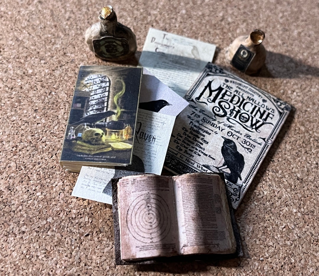 Dollhouse Miniature Witch/wizard/magic/horror/creepy. Set N. 7 - Etsy
