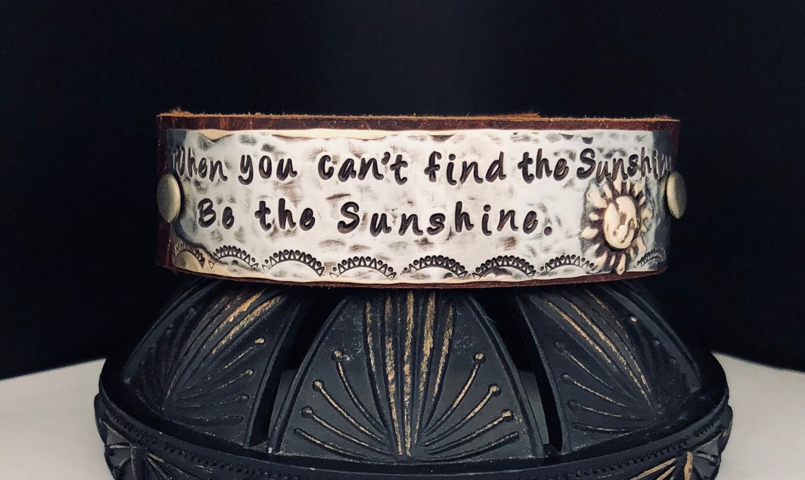 When You Cant Find the Sunshine BE THE SUNSHINE Sun Hand - Etsy