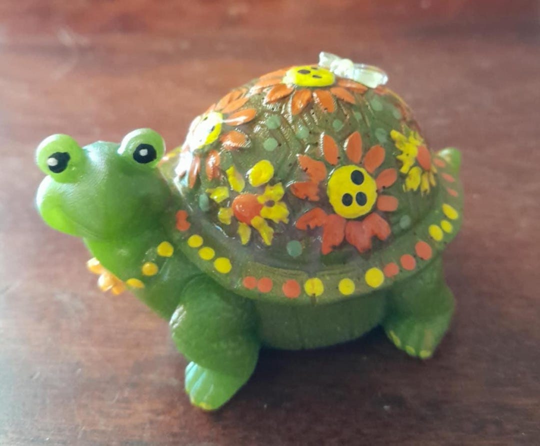 Adorable Smiley Little TURTLE Tortoise Desk Buddy Gifts Garden Pool ...