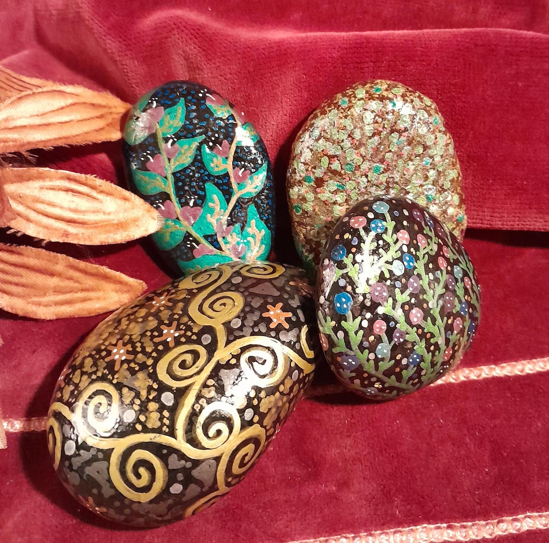 Set of 4 Painted Garden ROCKS Desk Decor Gift Basket Collections Shelf ...