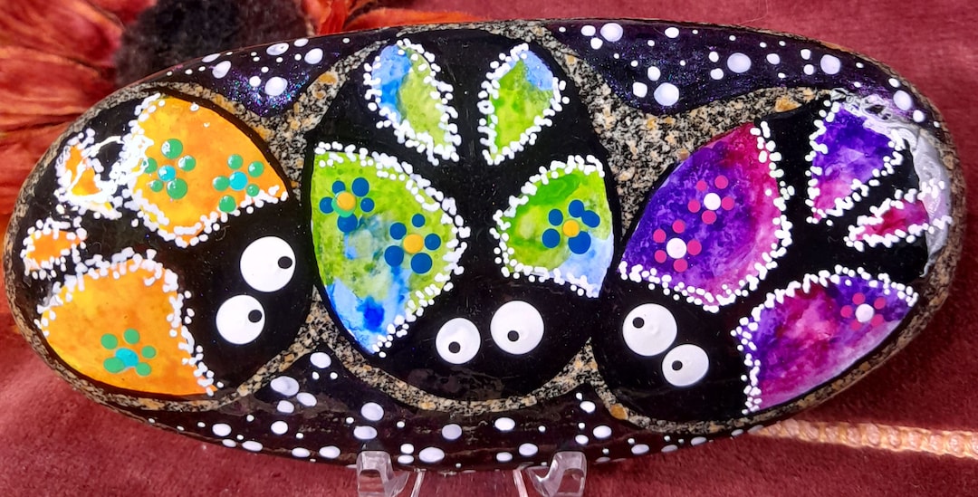 Hippie Bug Friends PAINTED ROCK Gift Decor Shelf Kindness Garden Basket ...