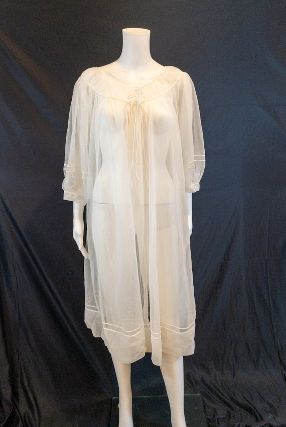 vintage robe white sheer - Gem
