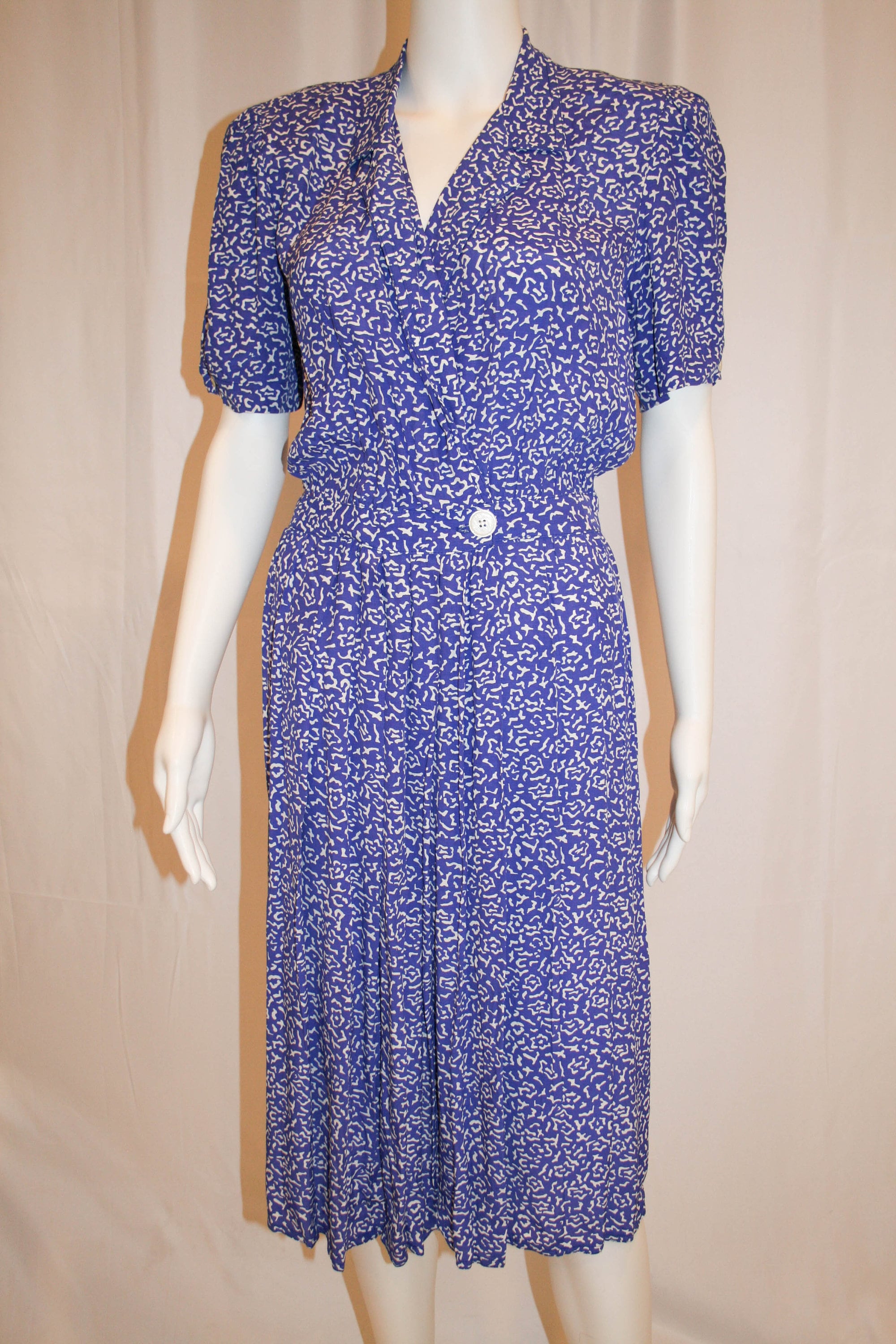 Vintage 1980s Maggie London Petites by Jeannene Booher - Etsy