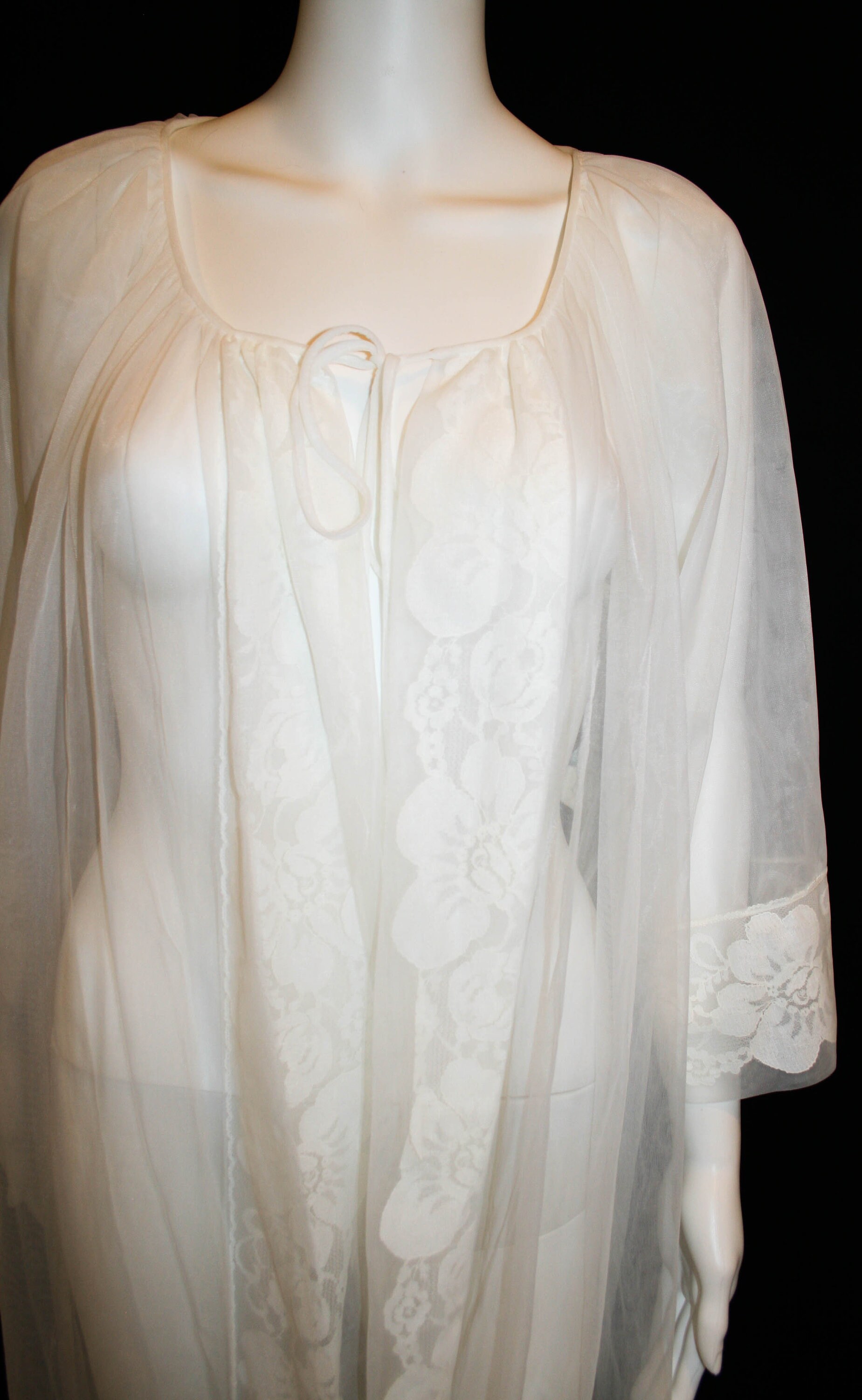 Vintage Miss Elaine Sheer Dressing Gown, Peignoir - Etsy