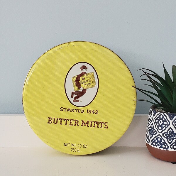 Whitmans Candy Tin - Etsy