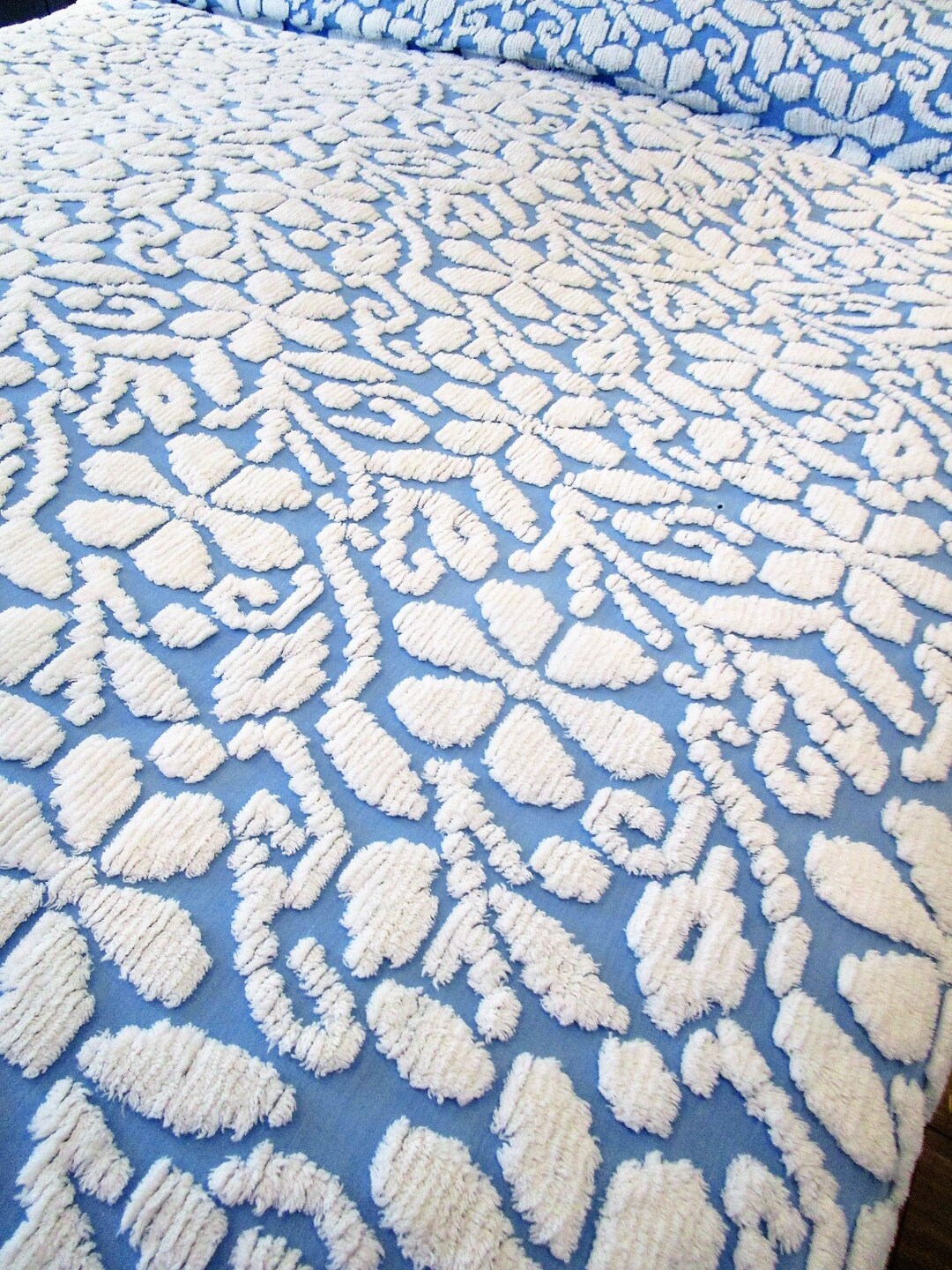 Fluffy Vintage Cornflower Blue & White Chenille Bedspread Fluffy 100% ...