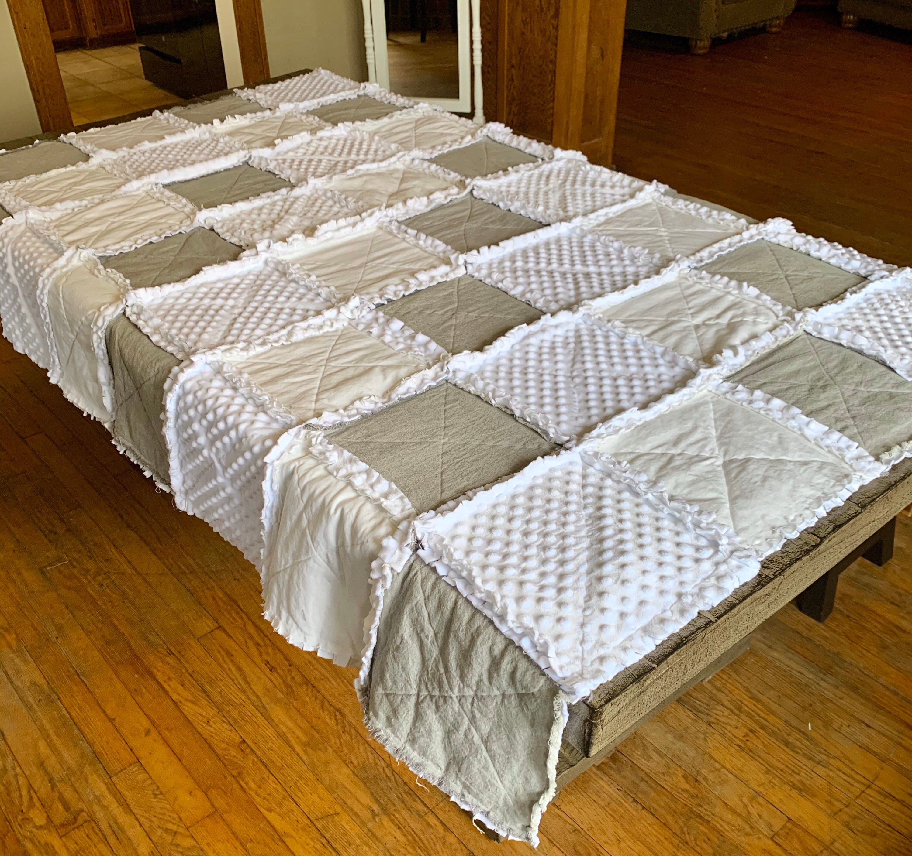 Handmade to Order Modern White and Grey Rag Quilt - Etsy