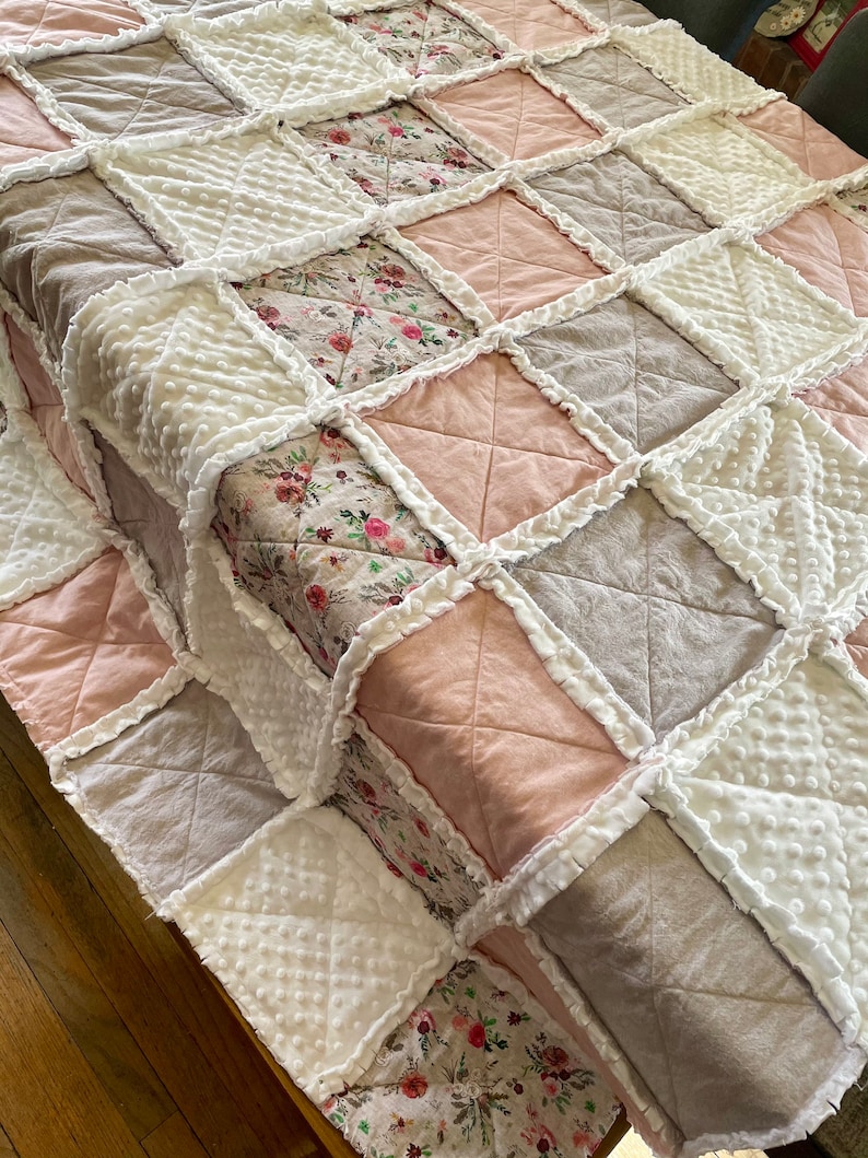 Handmade to Order Floral Quilt - Etsy