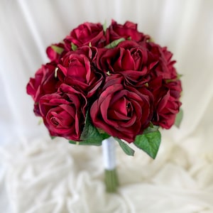 Red Silk Rose Wedding Bouquet | Bridesmaid Bouquet| 18 Garden Rose ...