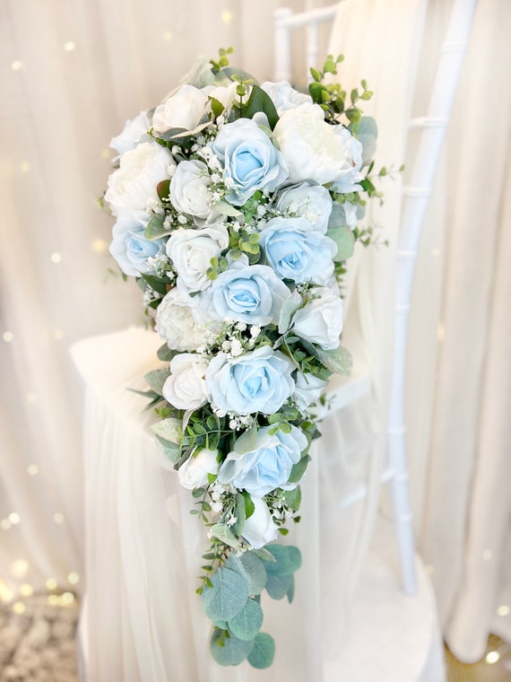 Light Blue Teardrop Bouquet