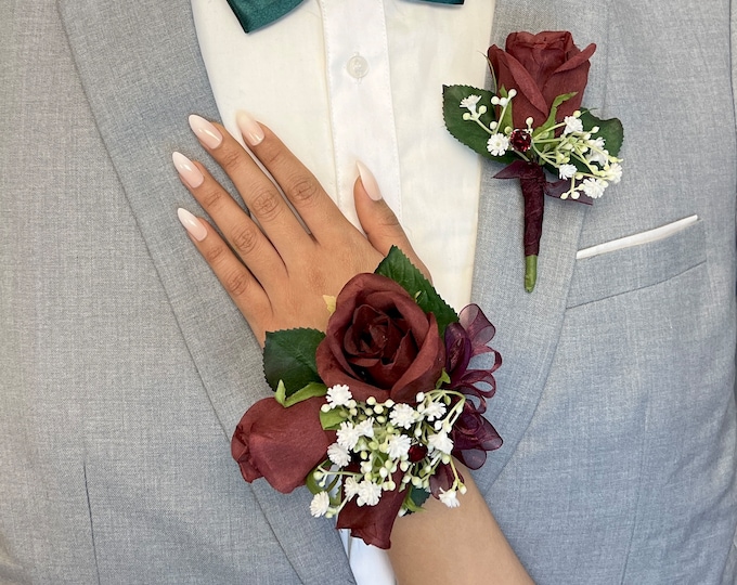 Custom Silk Floral Corsage and Boutonniere Set - Capture the Fresh ...