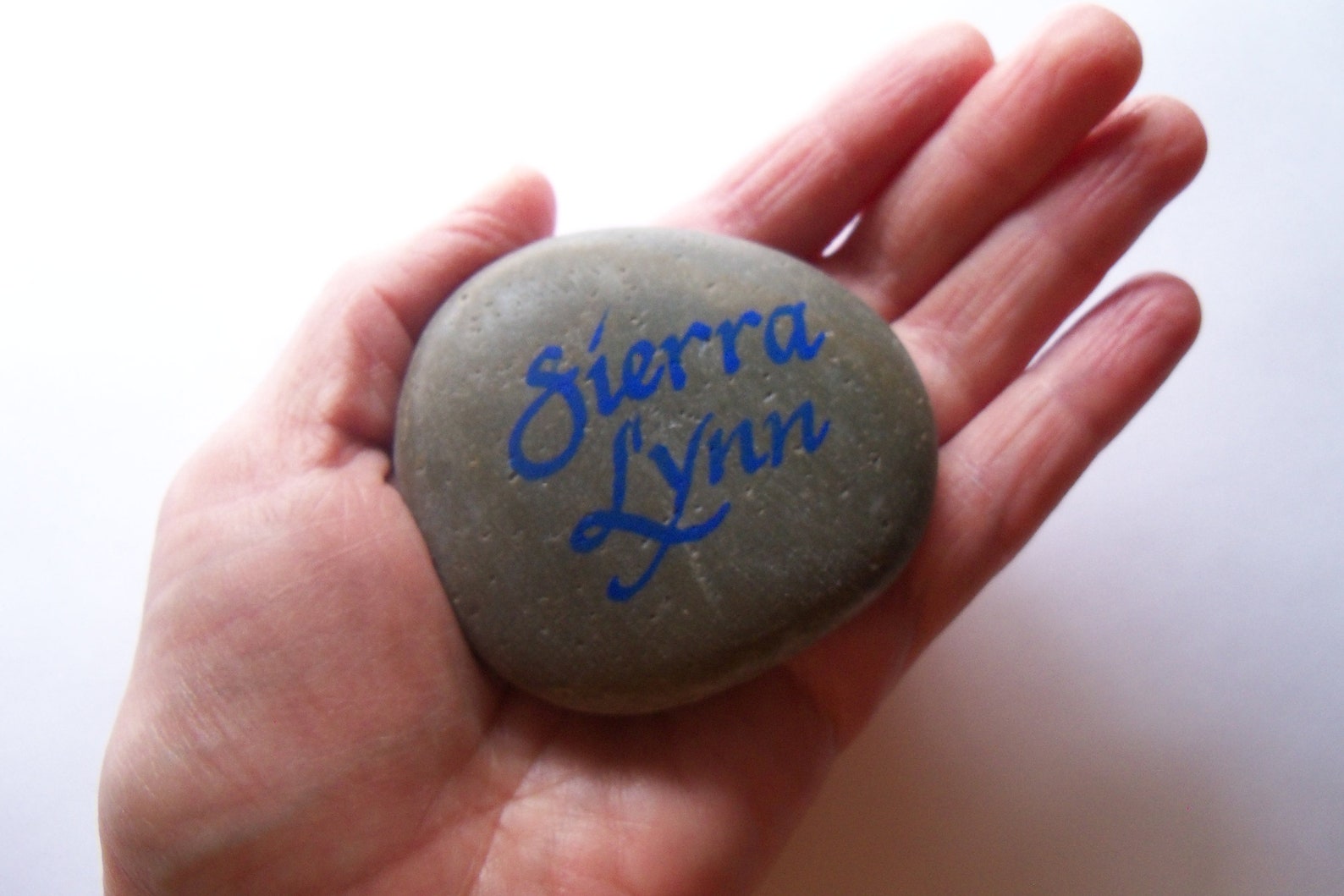 Wedding Favors - Custom Party Stones - Custom Painted Rocks - Party ...