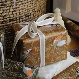 Birds Christmas Wrapping Paper Sheet - Robin, Dove, Partridge, Rolled ...