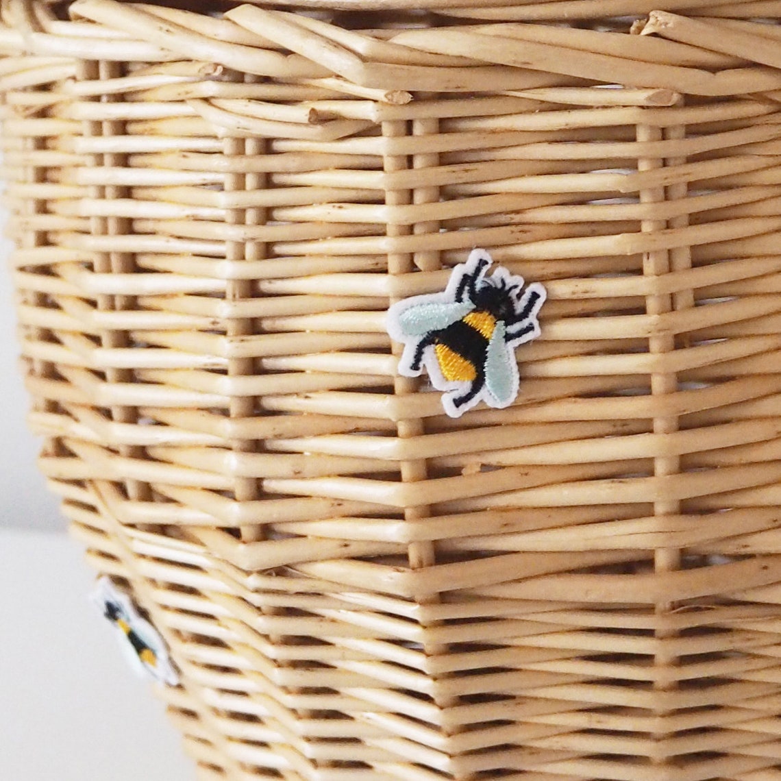 Bee Iron on Patch | Bee Embroidered Patch | Bee Patch | Bumblebee Patch ...