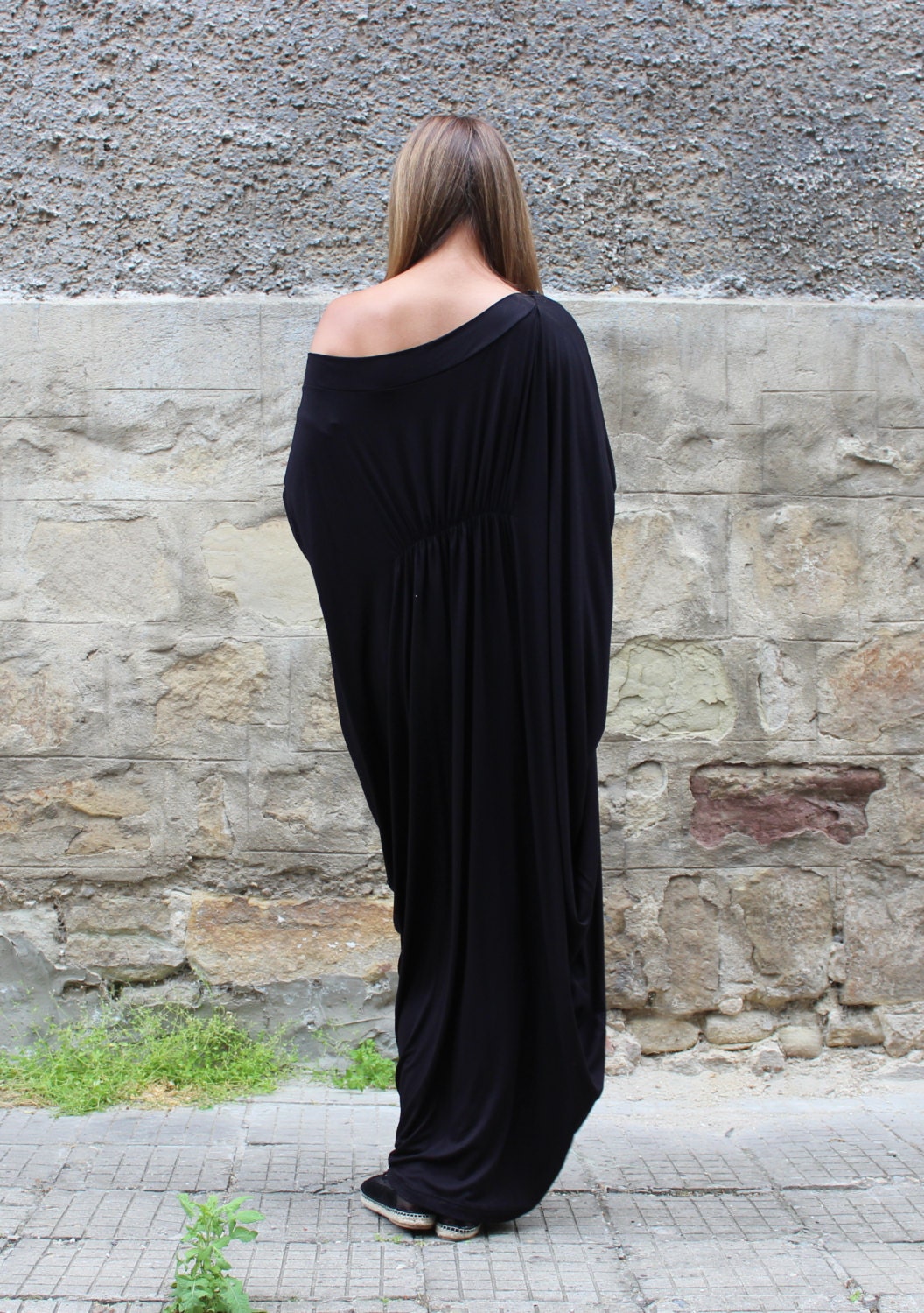 Black Maxi Bat Sleeve Dress by CherryBlossomsdress | Etsy