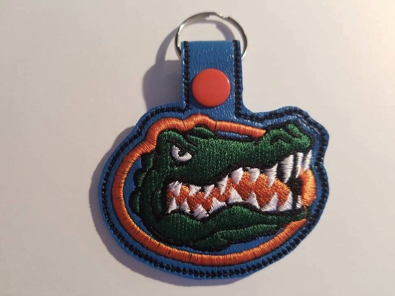 Key Fob Keychain Gators Made Using Vinyl Florida Team - Etsy