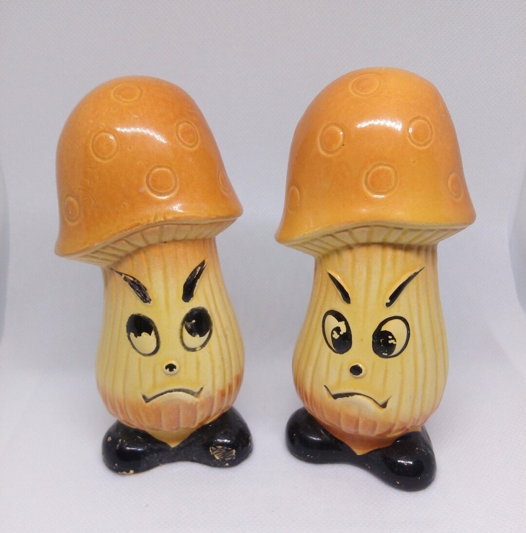 Comic Ceramic Salt & Pepper Shakers, Naughty Mushroom Spice Containers ...