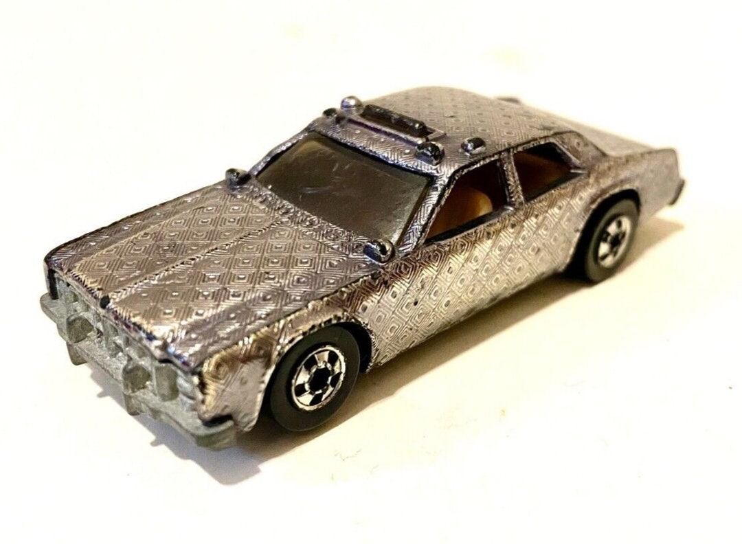 Hot Wheels Chrome Patrol POLICE COP CAR Mattel Die-cast Gleam Team 1:64 ...