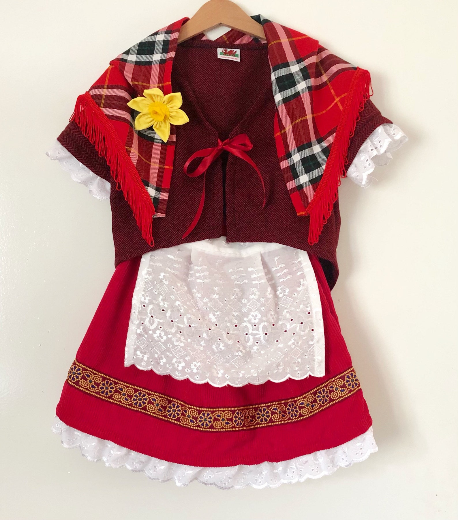 Traditional Style Welsh Lady Costume, St. David's Day - Etsy