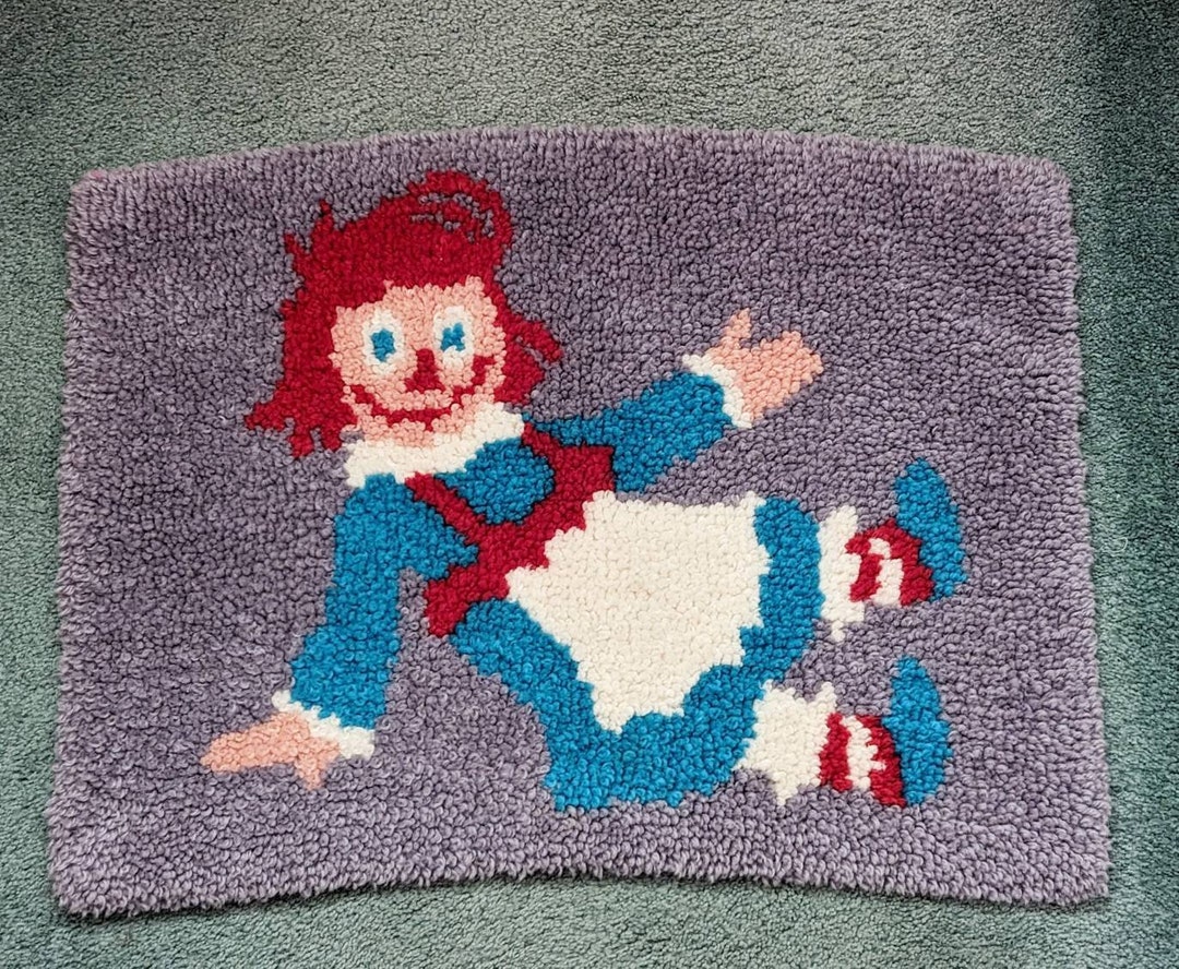 Vintage Raggedy Ann Throw Rug Wall Hanging Handmade Latch Hook ...