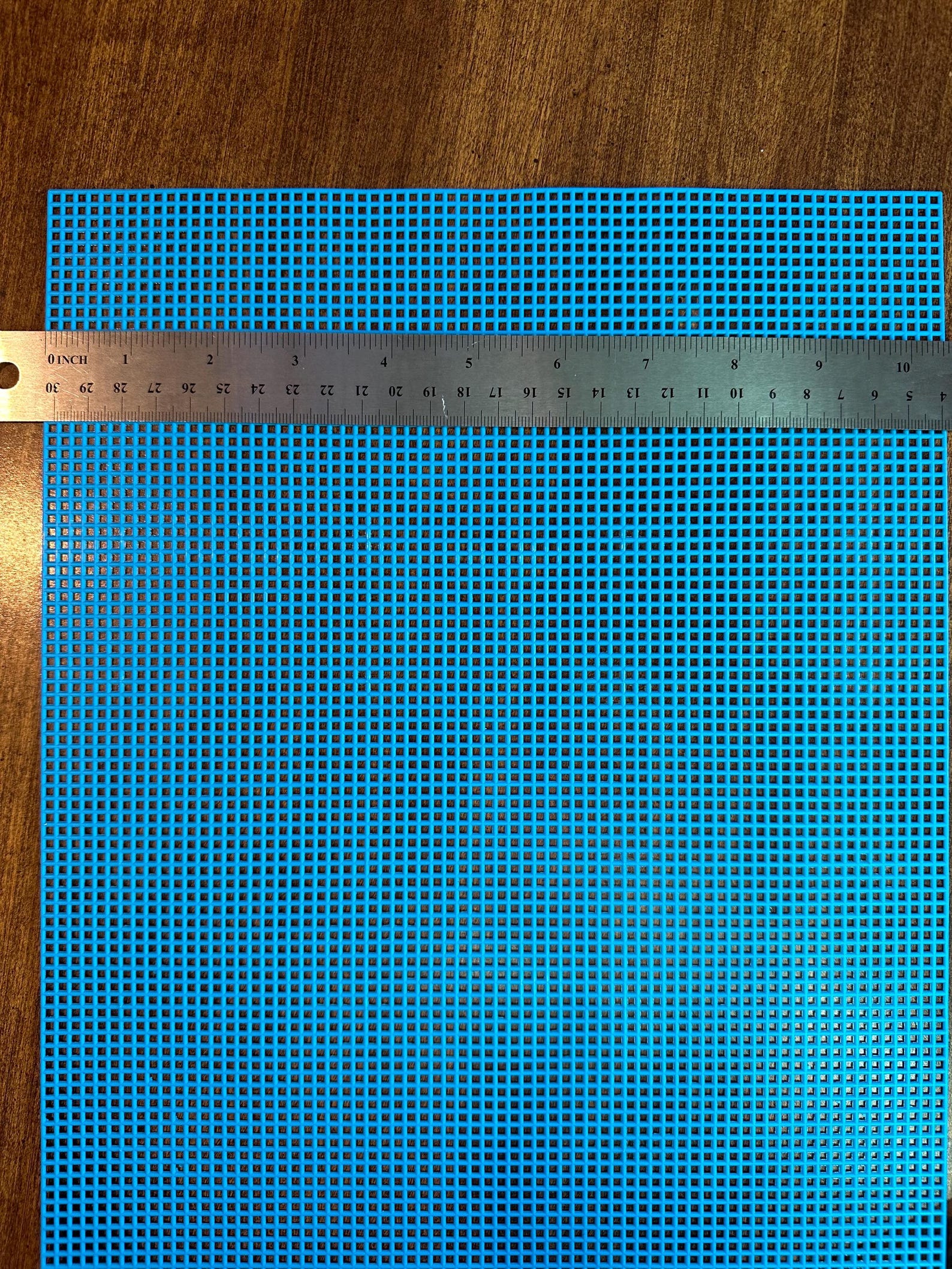 7 Mesh Florescent Blue Plastic Canvas Sheet, 10.5 X 13.5 Clear Plastic ...