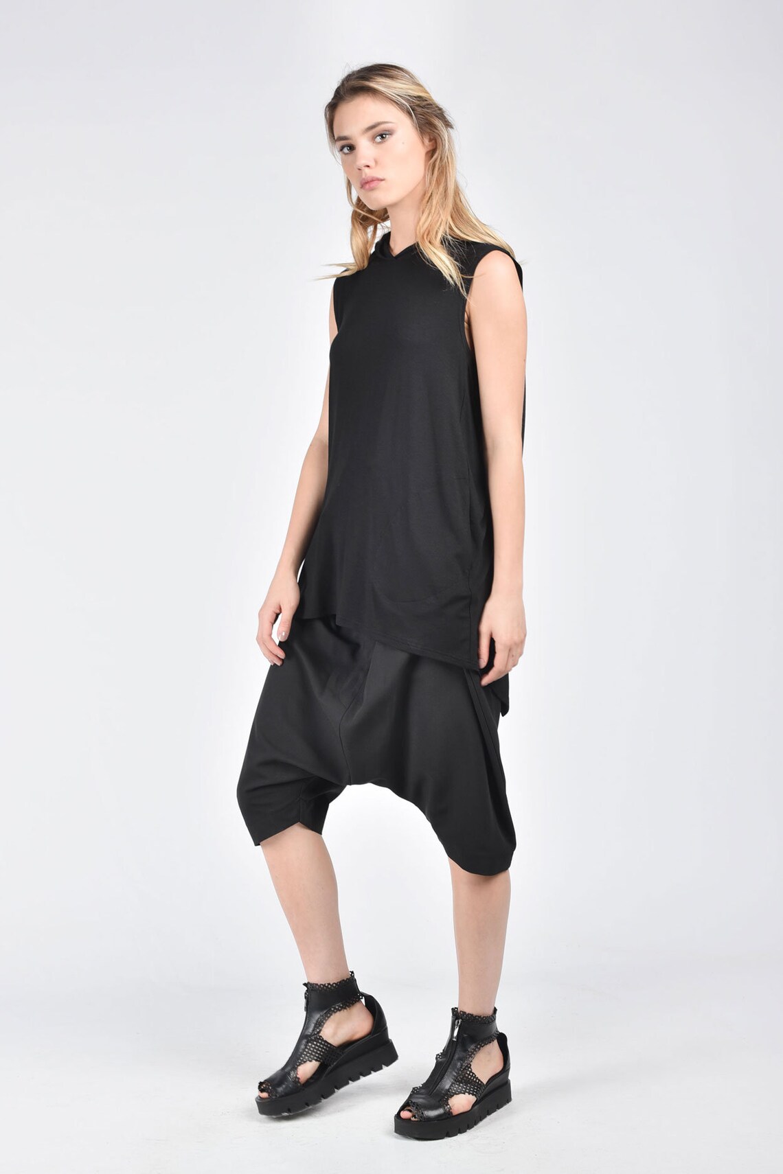 Sleeveless Back Slits Hooded Top A02691 - Etsy