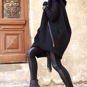 NEW Asymmetric Extravagant Black Hooded Sleeveless Coat / Spring Jacket ...