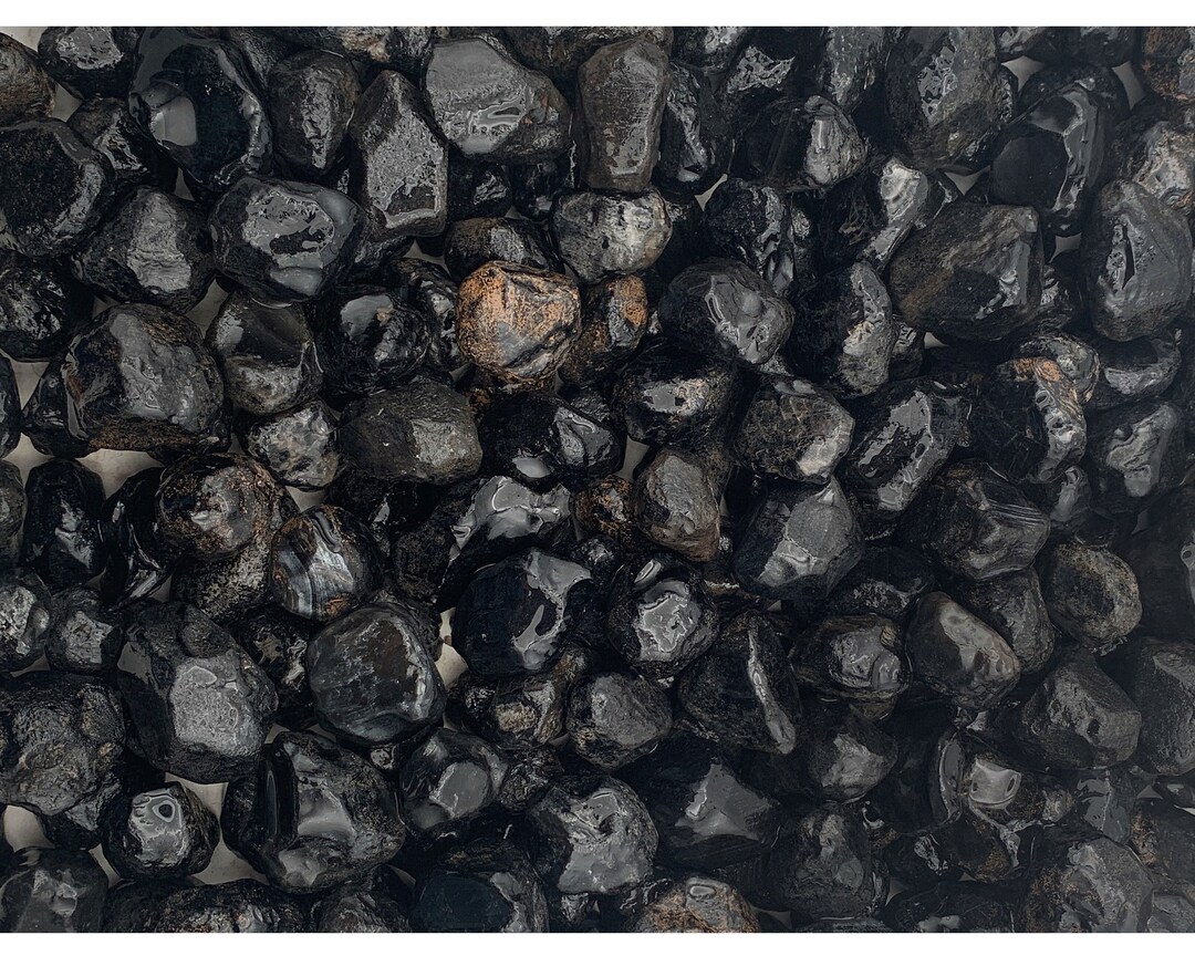 Fantasia Materials: Apache Tears - Volcanic Glass - Tumbled by Nature ...