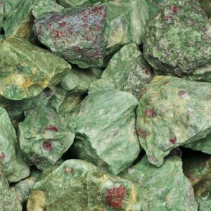 Fantasia Materials: 1 Lb Ruby Zoisite Rough Raw Natural Crystals for Tumbling, Wrapping ...