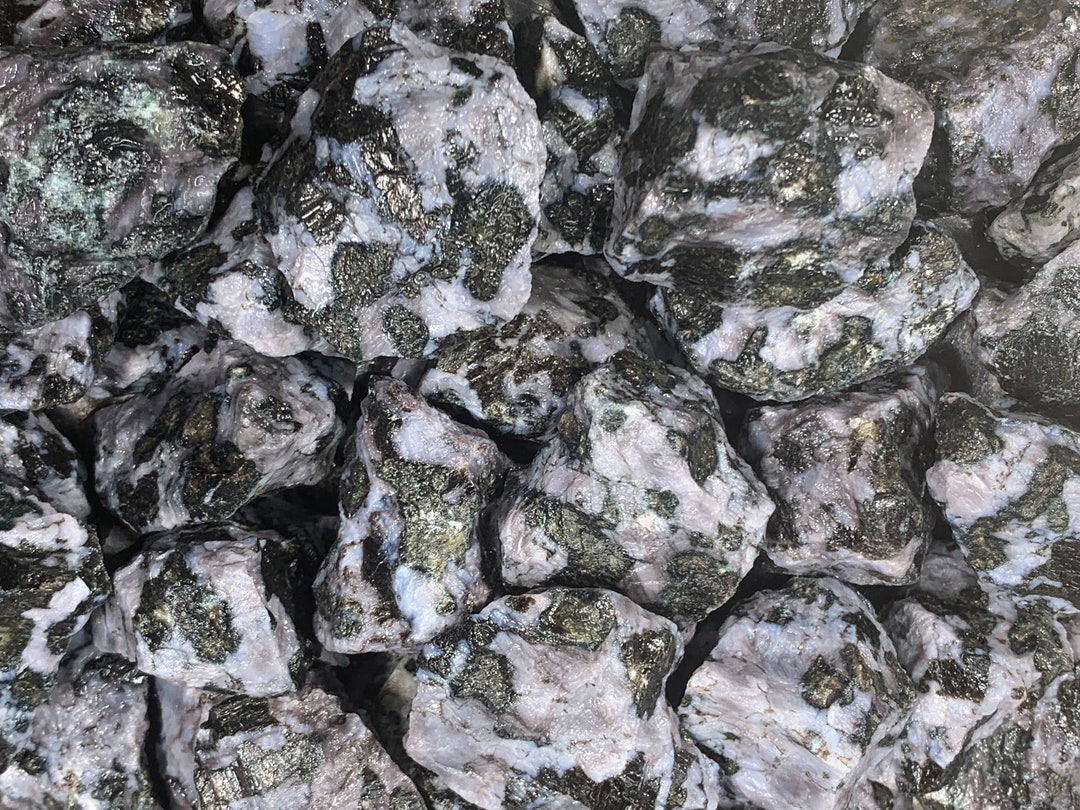 1 Lb Indigo Gabbro / Mystical Merlinite - Mine Run - Cabbing, Tumbling ...