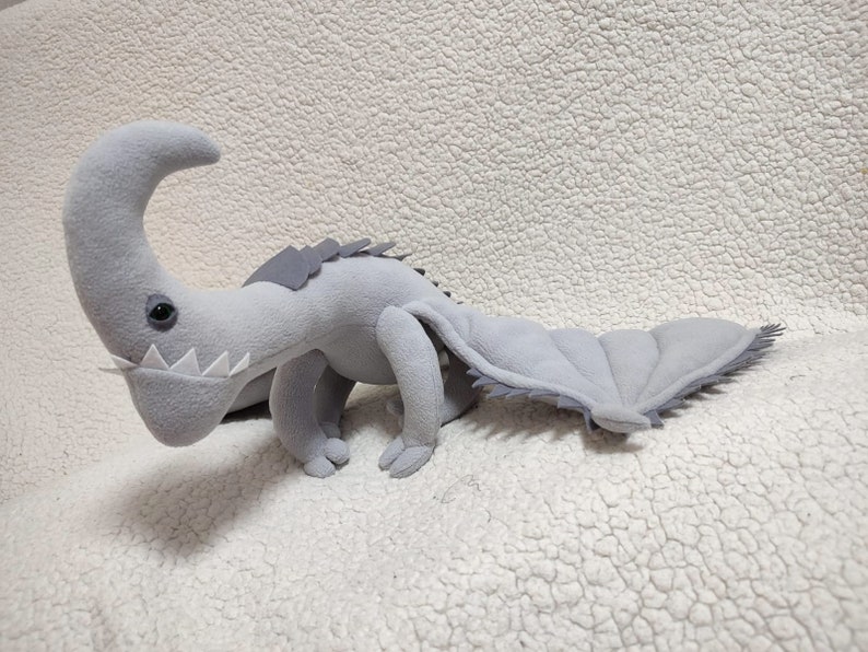 Razorwhip Plush, How to Train Your Dragon, Dragon Plush - Etsy
