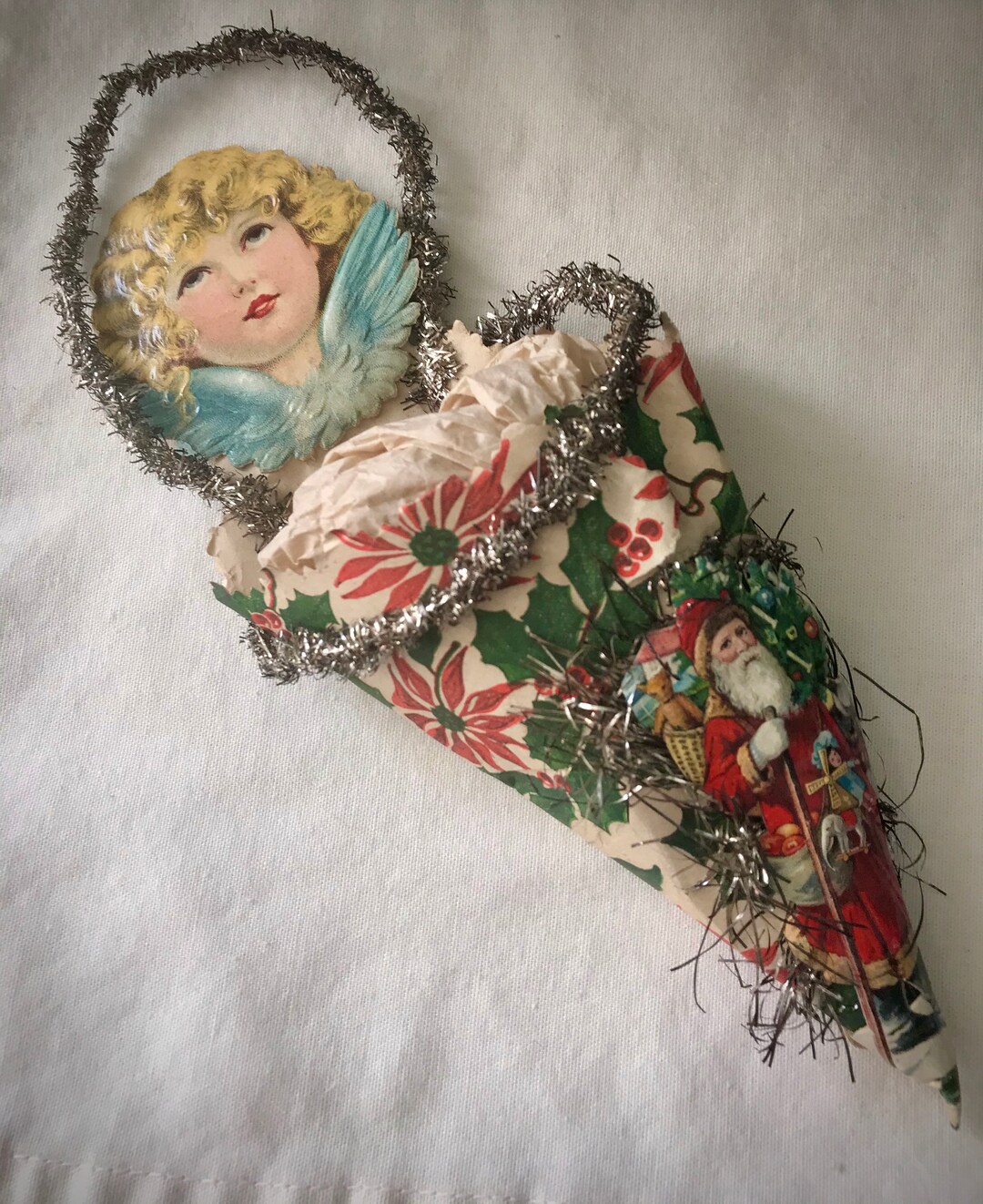 Antique Victorian Christmas Cornucopia Old Santa Claus Scraps Golden ...