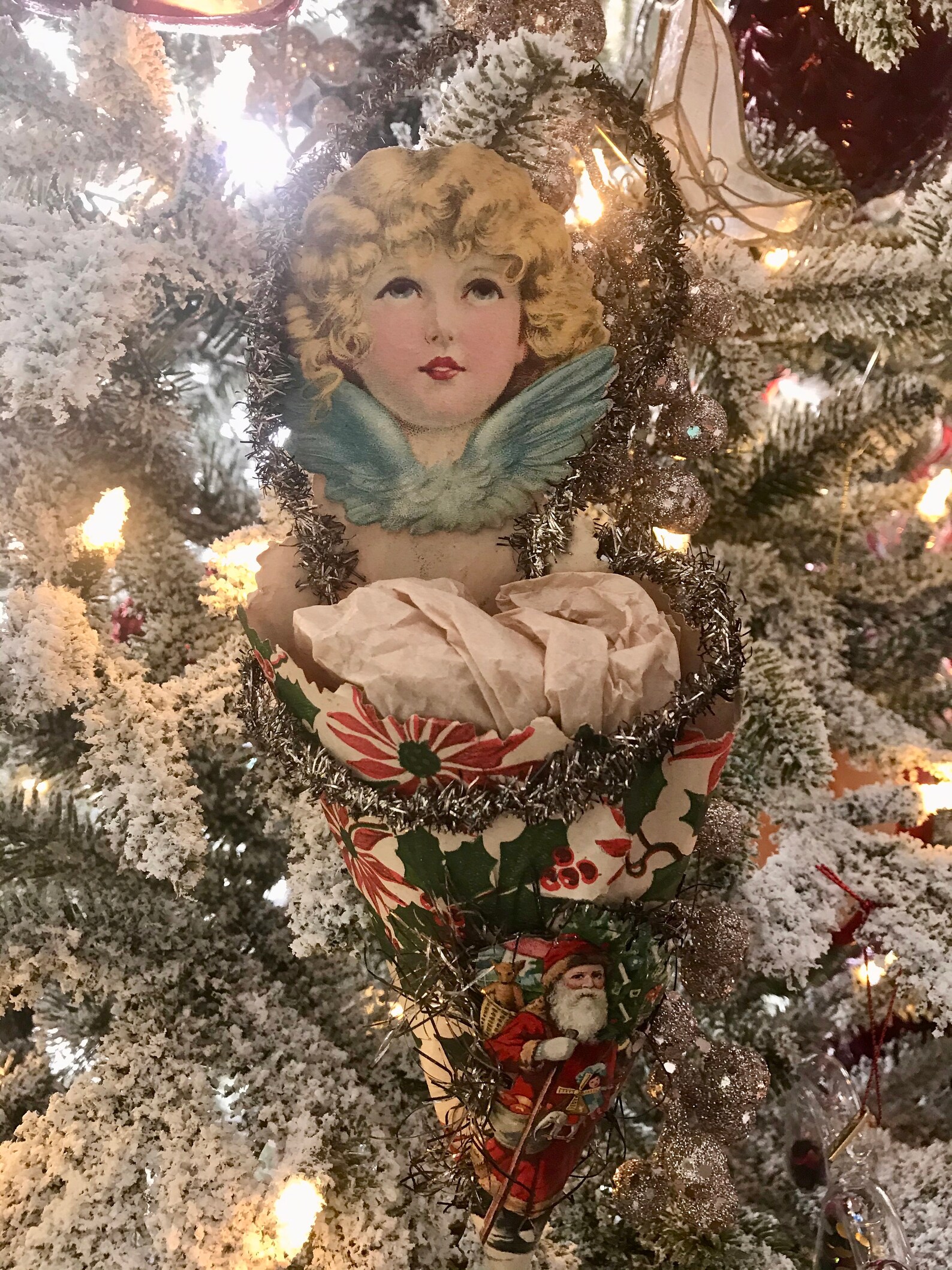 Antique Victorian Christmas Cornucopia Old Santa Claus Scraps Golden ...