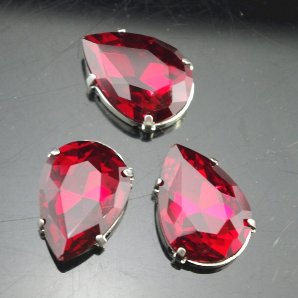 Tear Drop Necklace - Etsy