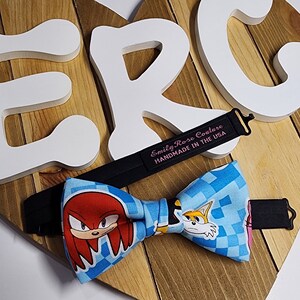 Sonic the Hedgehog Bow Tie- Knuckle Bow Tie- Pre-tied- Self Tied Look ...