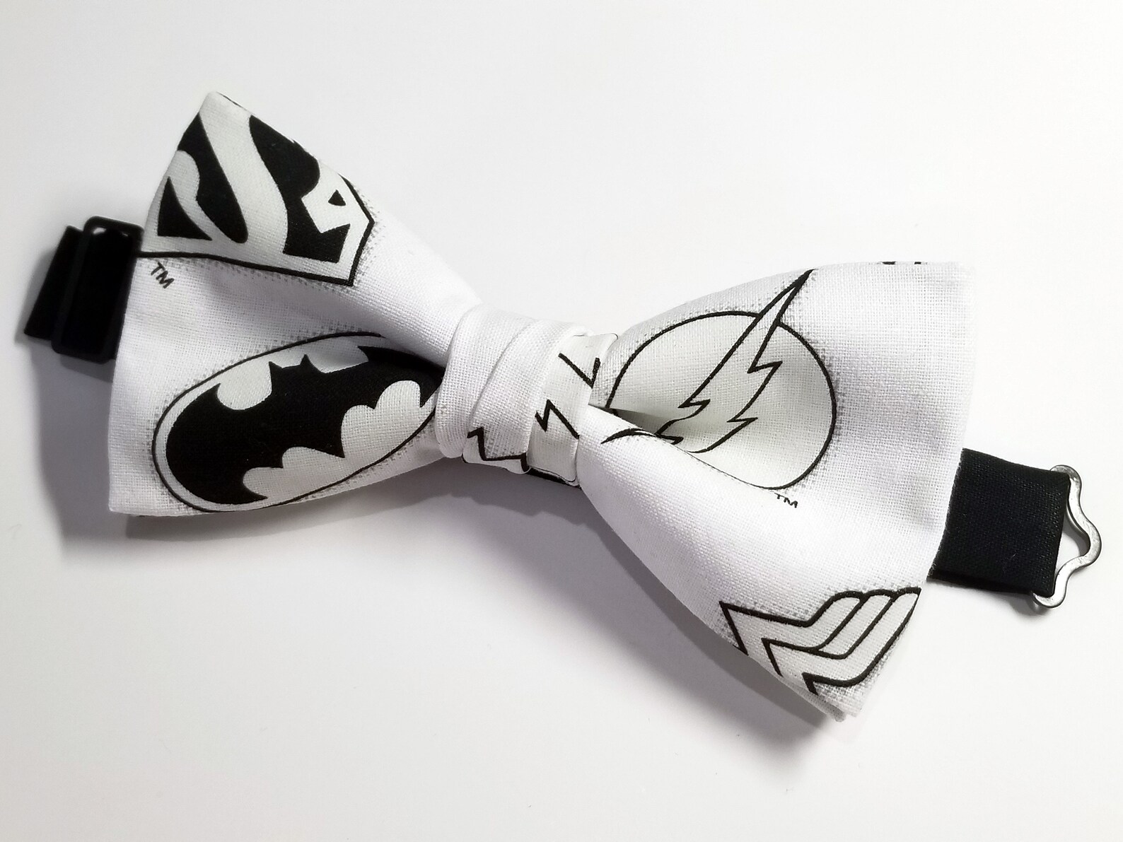 DC Comic Characters Logos Bow Tie- Glow in the Dark Bow Tie- Pre Tied ...